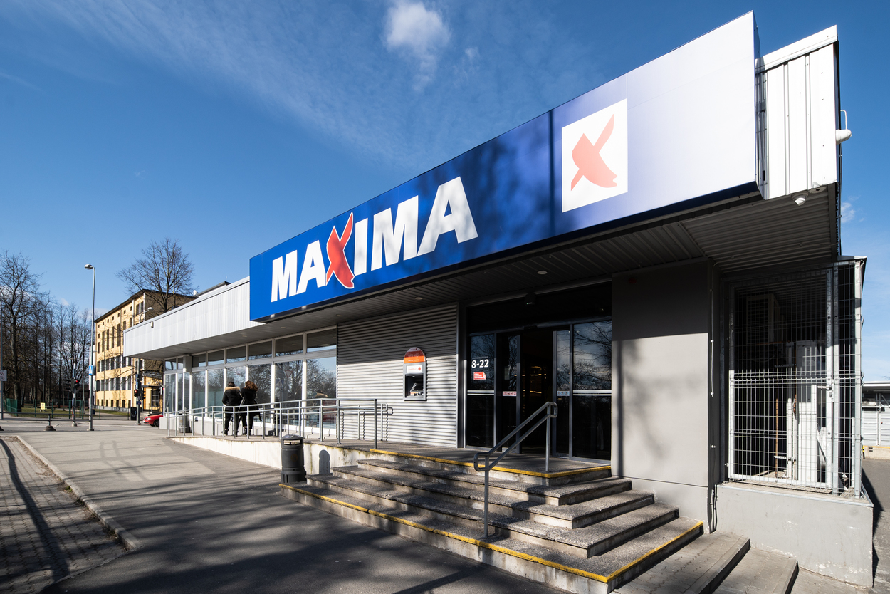 Nõmme tee Maxima päikesekaitsekiled - Tehtud tööd - Kileprof OÜ